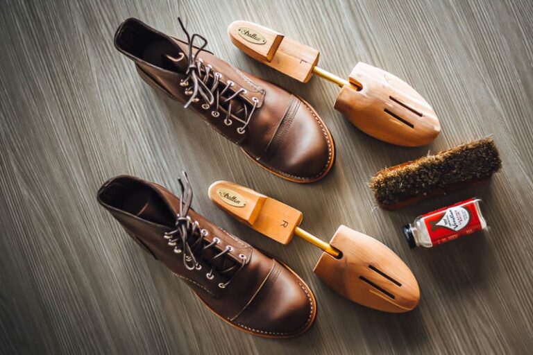 Red Wing Boots Sizing Guide: How Should Red Wing Boots Fit?