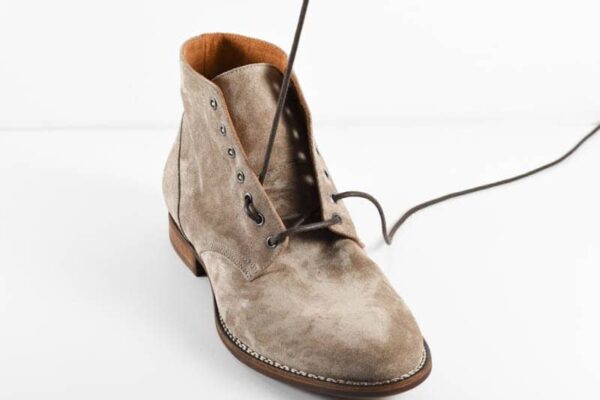 How to Lace Boots Like a Pro: 17 Secure and Classic Ways