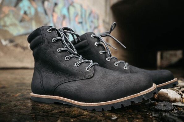 Kodiak Boots Review: I'm Not Convinced This is Canada's Boot