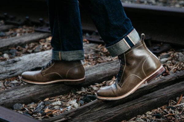 Boot Width Guide: D vs EE Width Explained, and More